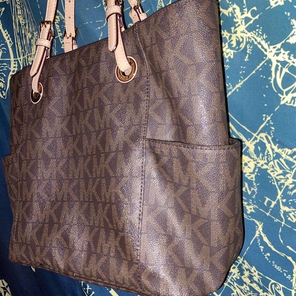 Michael Kors | Bags | Michael Kors Classic Mk Pattern Large Tote | Poshmark